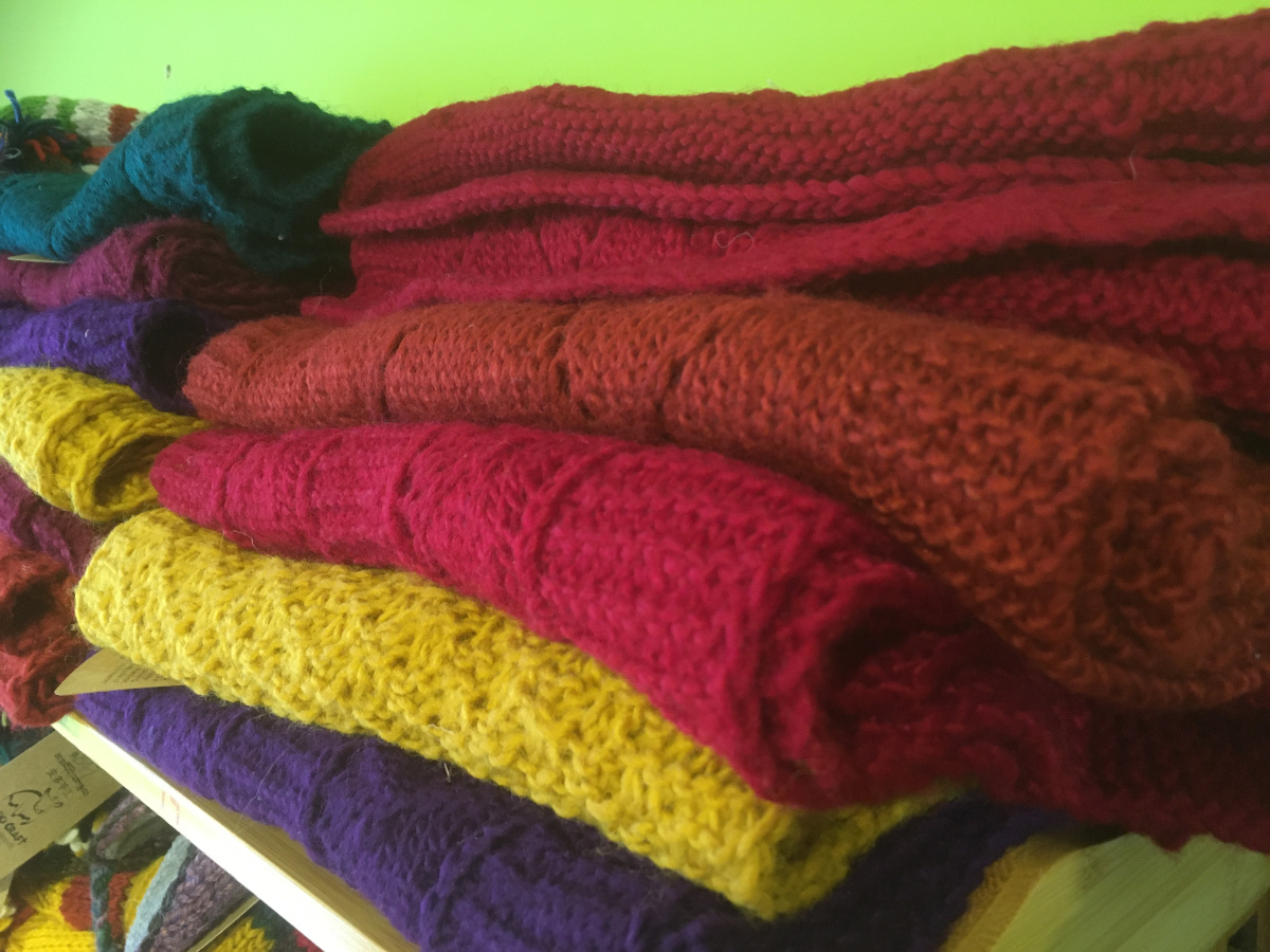 B30 Sheep Wool Scarf - Tibetan Handicrafts AmdoCraft